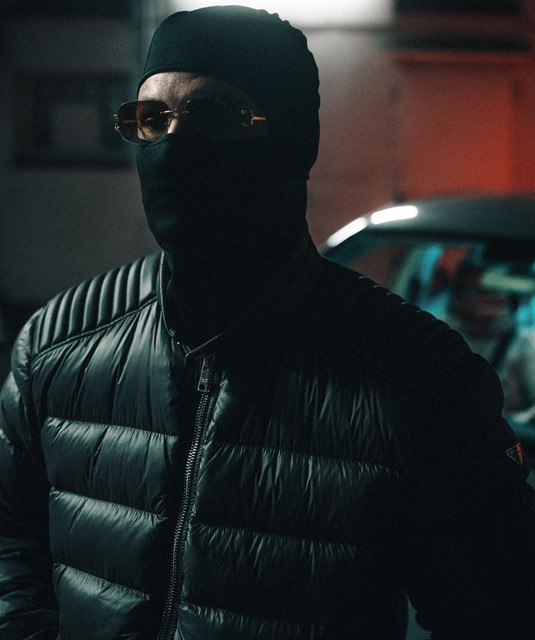 Artist: FFRAGEZEICHEN - More Music Mag